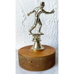 Other | Horseshoe Champion Trophy Mens 1st Place Trophy 198 League ...